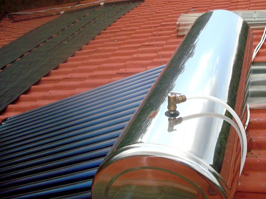 Calentadores Alta Eficiencia | Purasol | Paneles Solares en Costa Rica